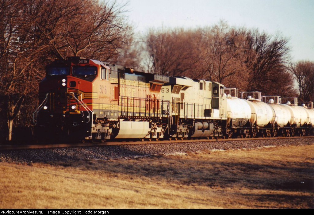 BNSF 5016